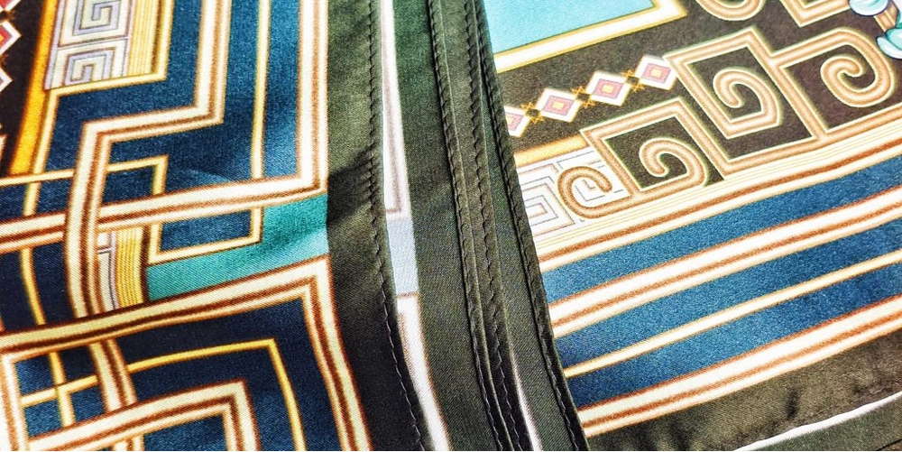 Scarf Hemming: 4 Best Practices for Elegant Rolled Edges